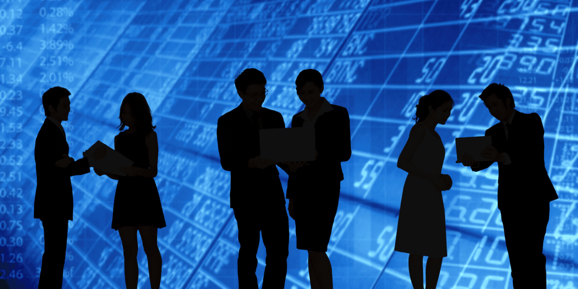 Trading Floor Hand Signals: The Sign Language of Futures Trading | StoneX